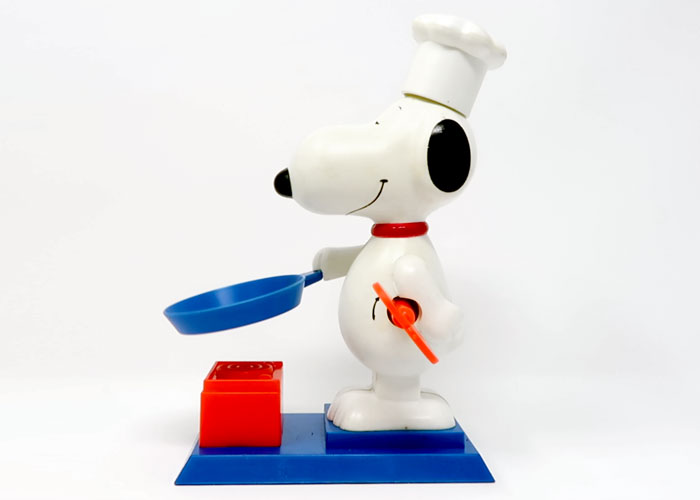 Chef Snoopy Wind-up Toy - CollectPeanuts.com